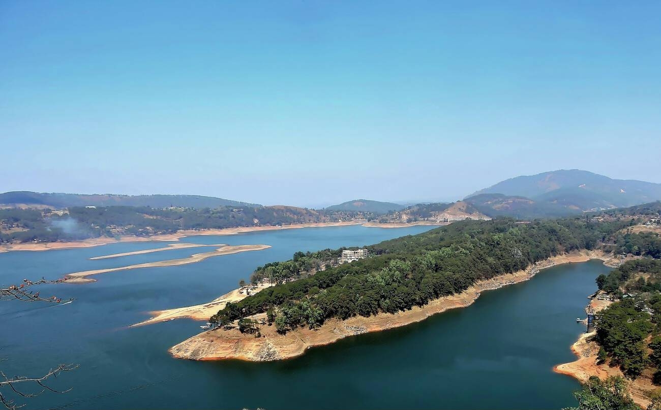 Umiam Lake - 7 Amazing Activities | Oddessemania